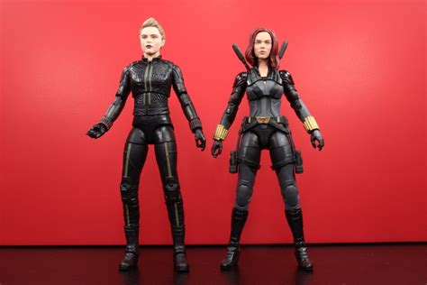 Marvel Legends Yelena Belova Hawkeye Disney Hydra Stomper Baf Wave Mcu Figure Review Toy
