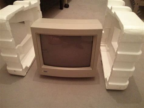 Rech Moniteur Couleur Pour Atari ST