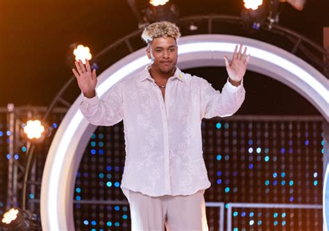 יהב אהרבור חוזר לבית האח הגדול וצועק במגפון להדר שירי Tmi