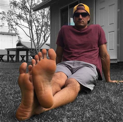 Male Feet By Racer5678 On Deviantart