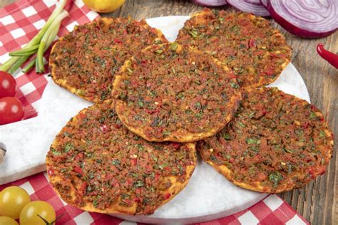 Turkish Mini Pizza Lahmacunmini Lahmacun Turkish Name Findik