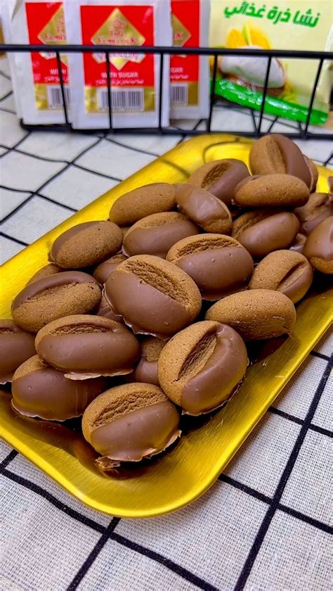 لانشون دجاج 🌸 ٤٠٠ او ٥٠٠ جرام صدور دجاج ٣ ملاعق كبيره هرميه نشا نصف كوب