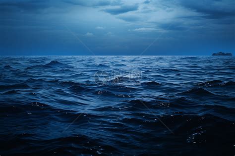 夜晚的大海高清图片下载 正版图片600655390 摄图网