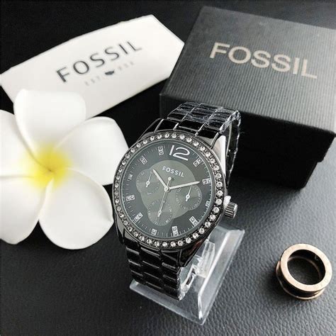 Часы наручные Fossil купить с доставкой по выгодным ценам в интернет магазине Ozon 1310389619