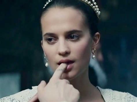 Alicia Vikanders New Trailer For Tulip Fever Was Banned For Its