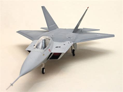 Yf 22 Front Model Talking