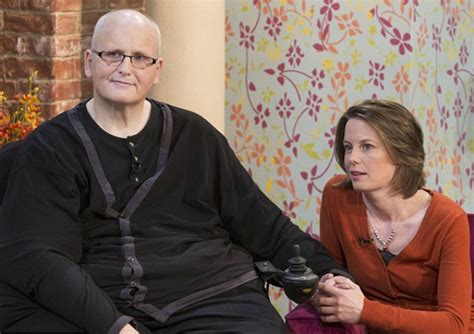 Luomo Più Grasso Del Mondo Incontra Il Suo Amore Virtuale Per La Prima