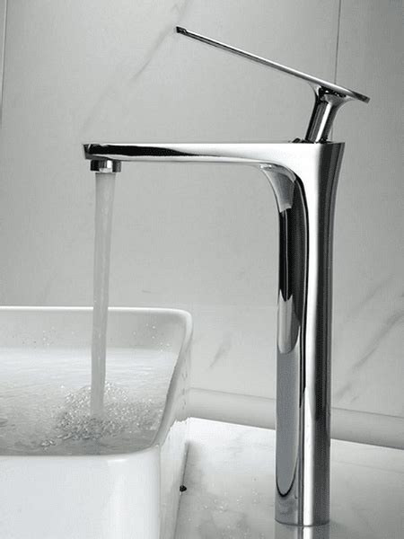 Висок смесител за баня Aquaware за плот хром