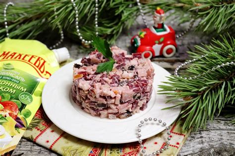 Салат розовый кальмар с майонезом махеевъ - пошаговый рецепт с фото ...