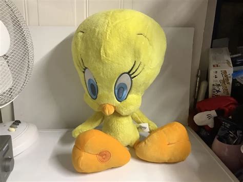 Tweety Bird Plush Toy Looney Tunes Warner Bros Movie World 20” Gold
