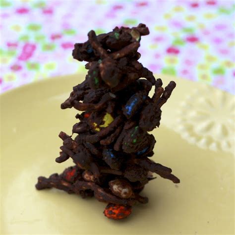 Chocolate Chow Mein Clusters