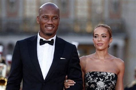Didier Drogba Au Dîner De Versailles Sa Femme Critiquée Pour Cette Raison Photo Yop L Frii
