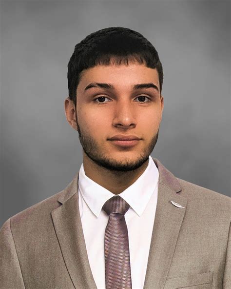 Taylor Kneppers Instagram Twitter And Facebook On Idcrawl