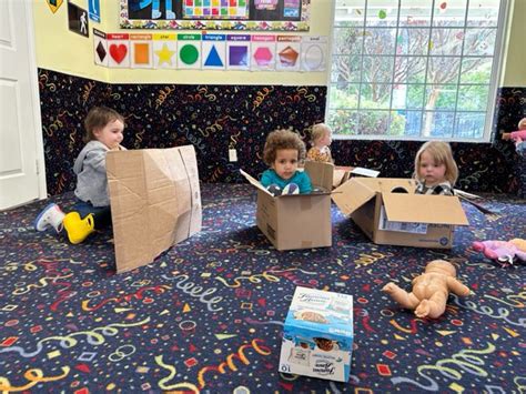 Playing With Boxes Halsey Schools Preschool And Infant Center