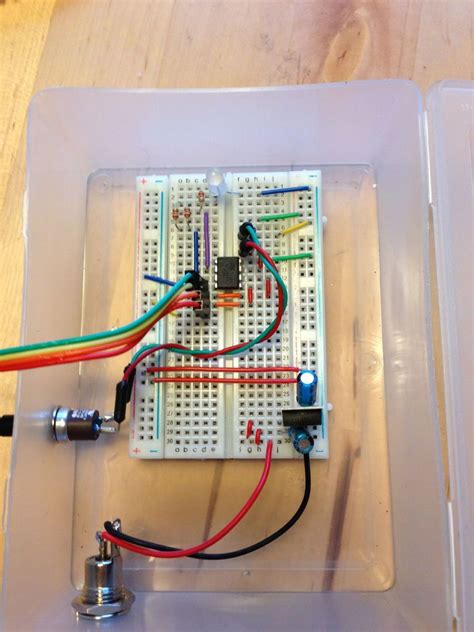 Ultrasonic Garage Parking Assistant With Arduino And An Attiny85