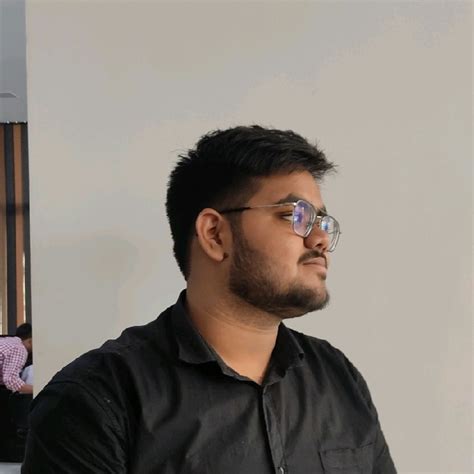 Ayan Mondal Web Designing And Digital Marketing Associate Travarsa