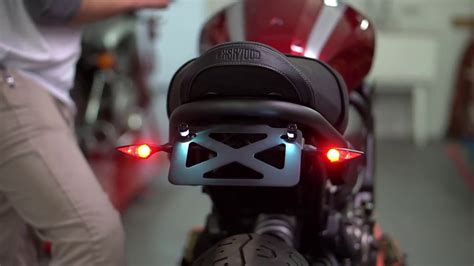 Brogue Xsr700 Tail Tidy Plate And Kit Installation Video Youtube