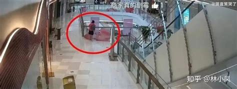 太离谱，祸从天降！广州一女子商场跳楼轻生，意外砸中女顾客，评论区骂声一片 知乎
