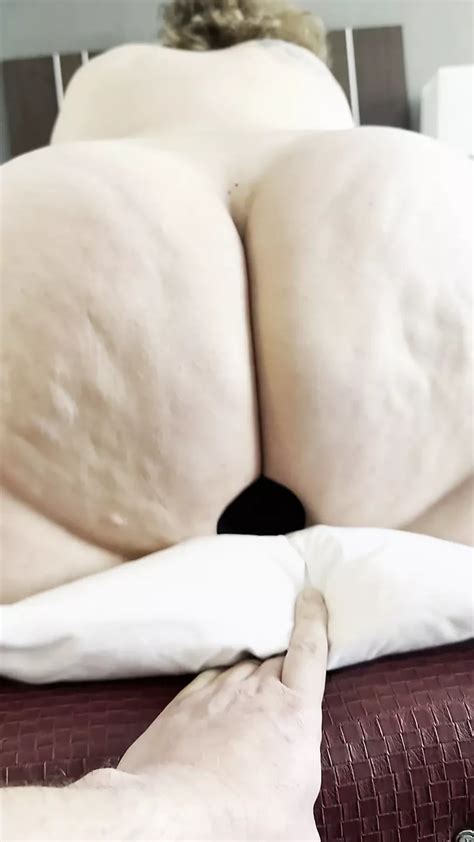 Membonggol Bantal Porn Videos Xhamster