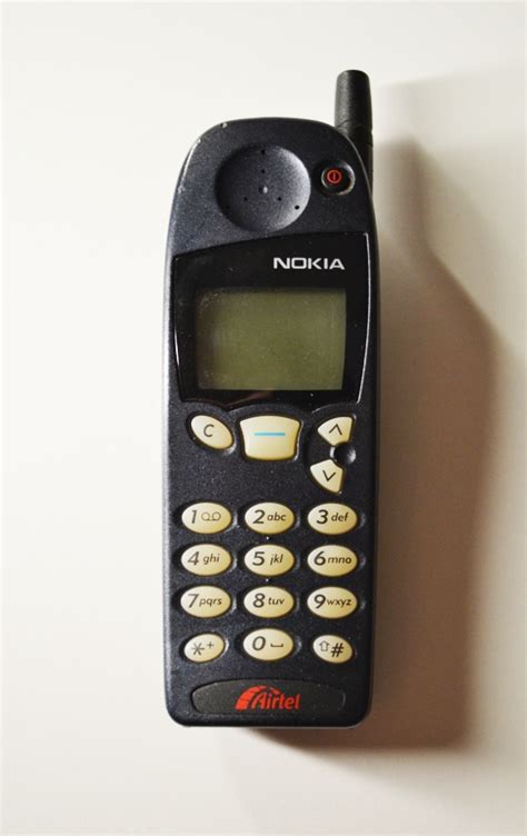 Vintage Nokia 5110 Retro Mobile Phone