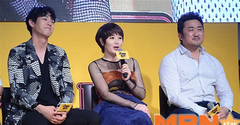 굿바이 싱글 마동석 스타일리스트 役 평소 안 입는 옷 많이 입어