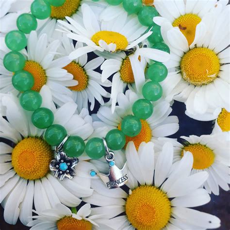 ჩემი ფერადი სამყარო ხარ