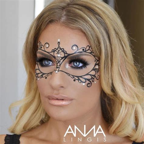 Easy Masquerade Makeup Masquerade Makeup Ideas With Mask Maquillaje