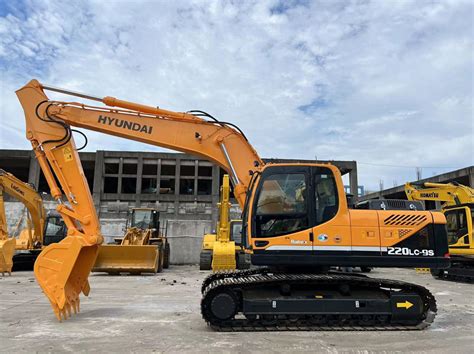 Used Hyundai R220lc 9s Excavator Korea Original Cheap Price 220 9 210 9