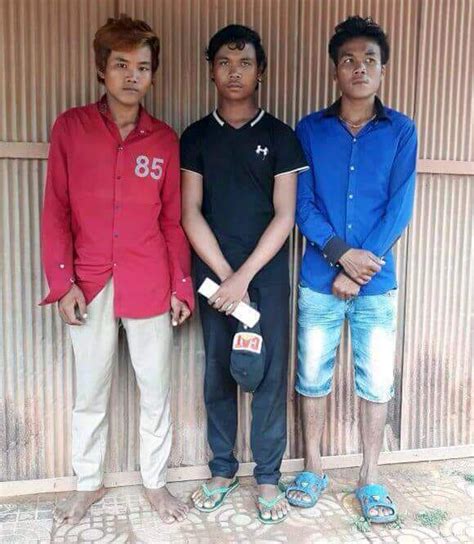 ពលរដ្ឋខ្មែរ៣នាក់ឆ្លងដែនខុសច្បាប់កាប់ឈើក្រញូង ត្រូវបានអាជ្ញាធរថៃបញ្ជូនមកឱ្យកម្ពុជាវិញ នគរដ្រេហ្គន