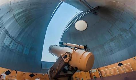 我国科学家精准预警！小行星“2024xa1”平安掠过地球