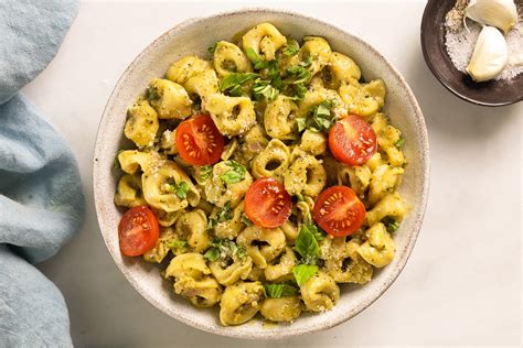 Pesto Tortellini A Delightful 25 Minute Italian Meal No Spoon Necessary