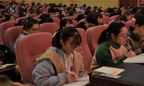 现代经济管理学院第三十期党校培训班第二讲开讲 江西财经大学新闻网