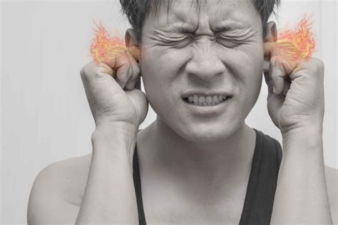 肝火旺盛的人身体或有4种异常表现及早治疗与调理