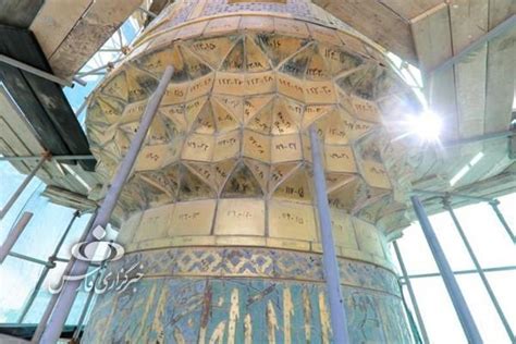 روش جالب حفاظت و جابه‌جایی خشت‌های طلای ایوان نجف عکس خبرگزاری فارس