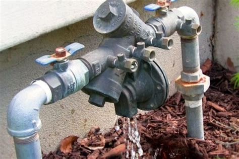 The Basics How Does A Backflow Preventer Work