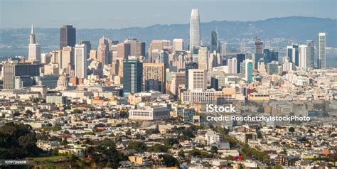 트윈 봉우리에서 샌 프란 시스 코 시내 도시 스카이 라인 간과 고층 건물에 대한 스톡 사진 및 기타 이미지 고층 건물 공중 뷰 도시 Istock