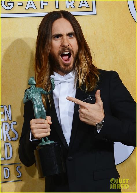 Jennifer Lawrence Funny Faces In Sag Awards Press Room Photo 3035297