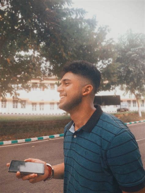 Newyearreflections Consistencymatters Growthmindset Varshenya Prakash Choudhary 10 Comments