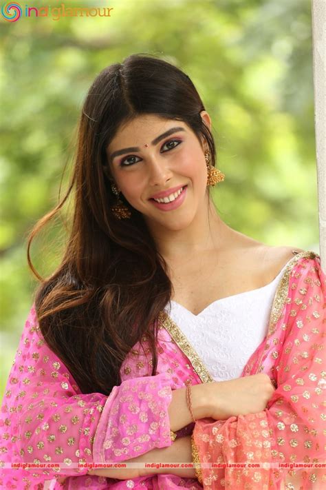 Aditi Singh Actress Hd Photosimagespics And Stills