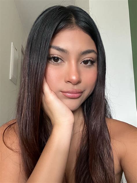 Cute Lips 😛 Usweetprincess1