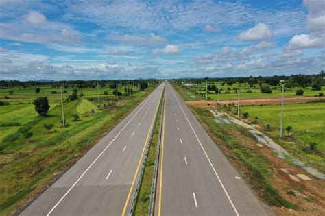 ឈ្វេងយល់ពីគម្រោងធ្វើឱ្យប្រសើរឡើងផ្លូវជាតិលេខ៥ ឆ្លងកាត់ខេត្តចំនួន៥ មានប្រវែង ៣៦៦គីឡូម៉ែត្រ