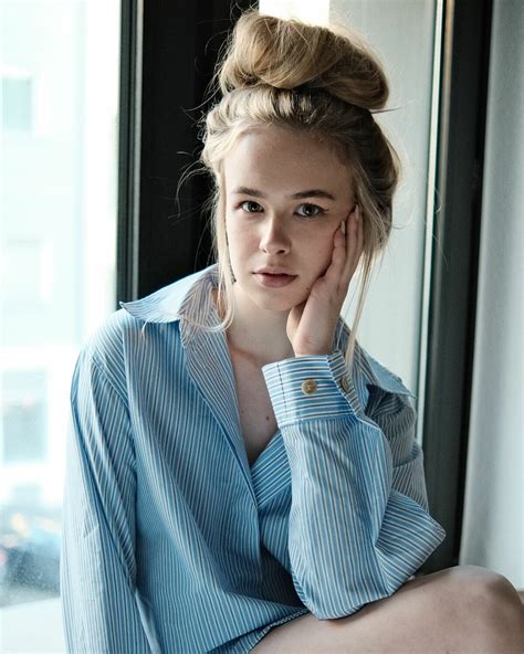 Nicole S Amaze Models