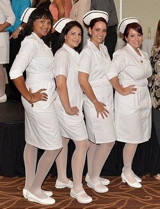 2010 Nursing School Graduates Usa Nurse Dress Uniform Doctor
