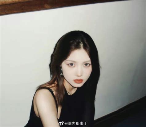 汪峰大女儿小苹果17岁啦，这也太好看了吧，长的跟妈妈一模一样小苹果汪峰近照新浪新闻