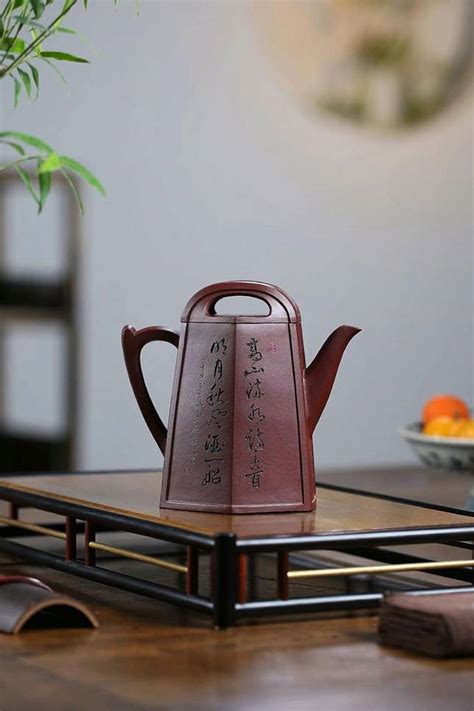 六方牛盖惠蒋娟 国家级高级艺工美术师 家藏黄龙山原矿紫泥 430cc 宜人出品