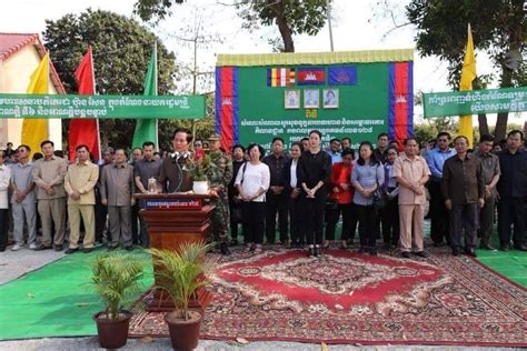 ឯកឧត្តម ឃួង ស្រេង អភិបាលរាជធានីភ្នំពេញ