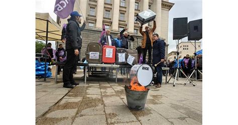 Енергетици и миньори от въглищните региони излязоха на протест Снимки
