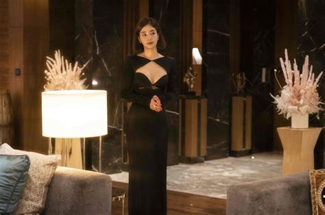 7 Upaya Jang Tae Ra Merebut Posisi Oh Wan Soo Di Red Swan