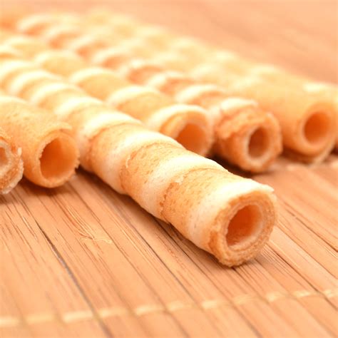 Deary M Bites Luxury Wafer Rolls Carabao Mango Flavour Deary Coffee