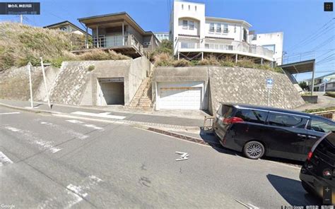 日本镰仓高中旁边的沿海铁路，灌篮高手取景地 百家天气预报网